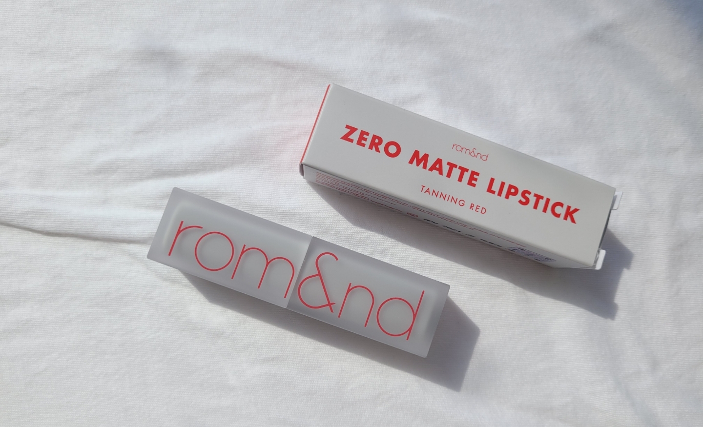 NEW 제로 매트 립스틱 [18 태닝 레드], 롬앤(rom&nd) - 언니의파우치