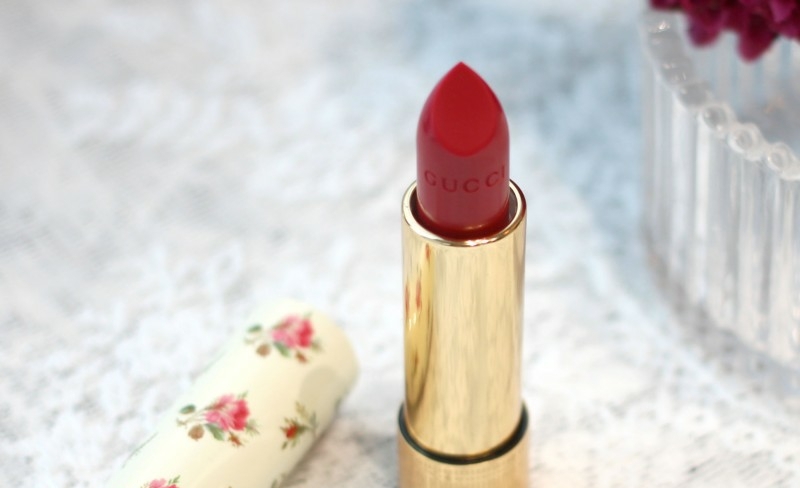 루즈 아 레브르 브왈 립스틱 [502 에디 스칼렛], 구찌(GUCCI) - 언니의파우치